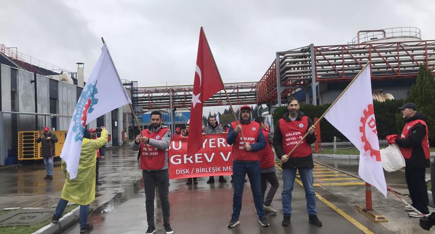 Bekaert işçileri grev yasağını tanımıyor: “İşçiler açken patronlara ...
